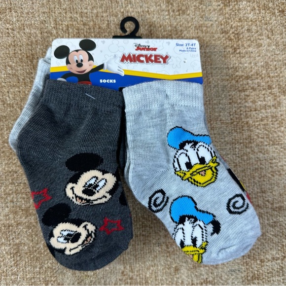 Disney | Accessories | Disney Junior Nwt Mickeydonald Duck Socks 6 ...